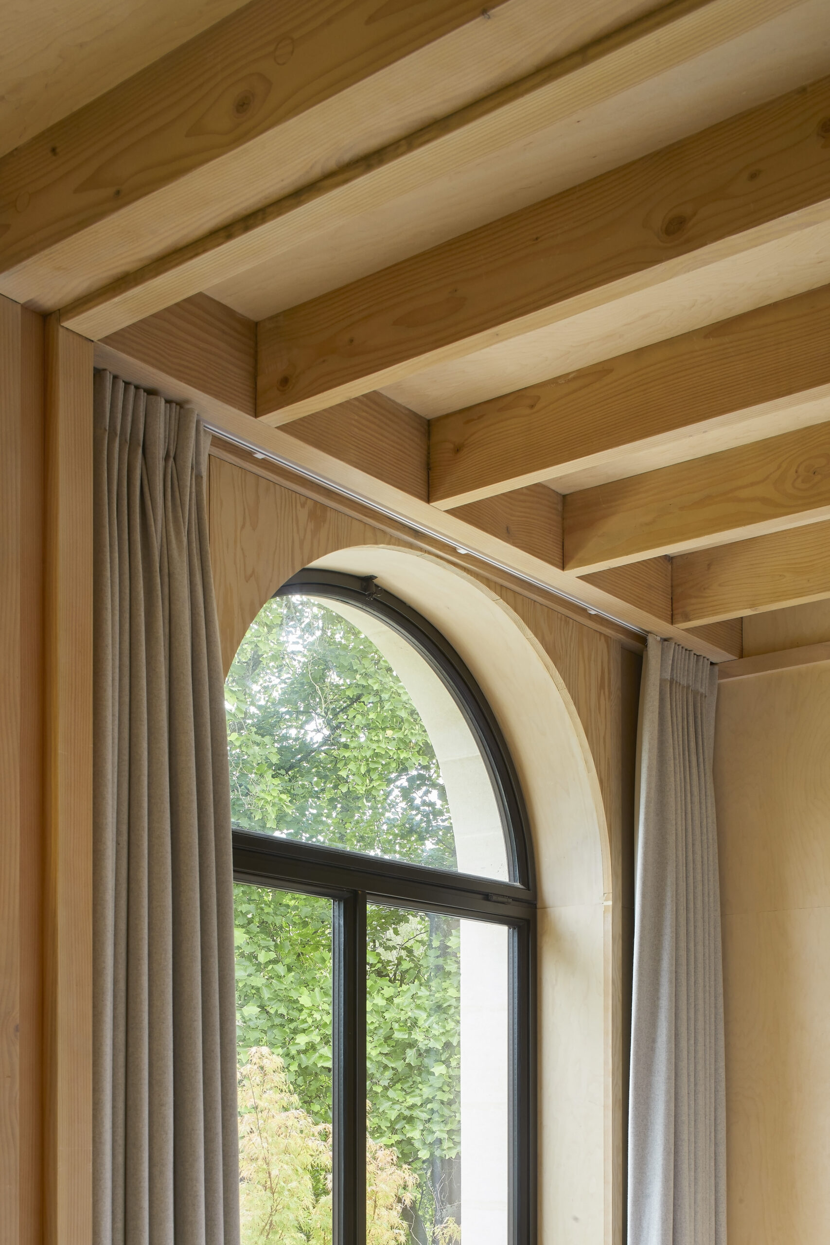 Cowley Manor Pavilion - De Matos Ryan